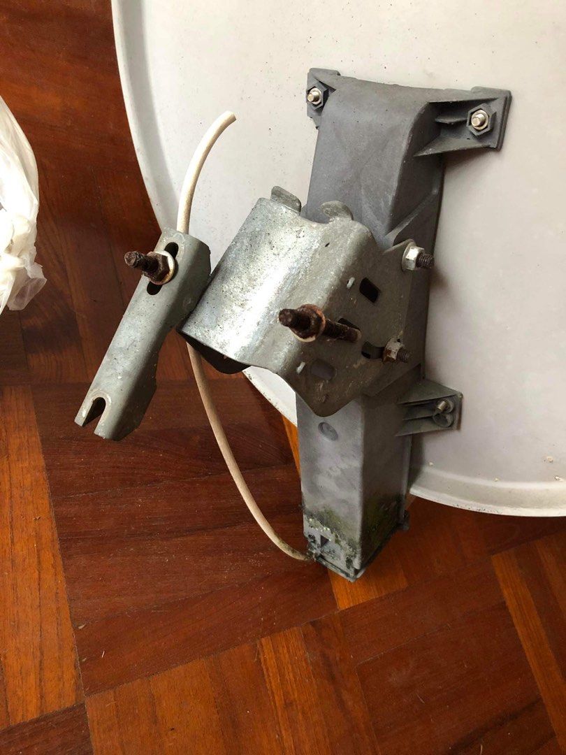 Piring Astro Dish Plate Satellite Antenna, TV & Home Appliances, TV ...