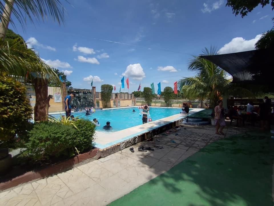Private Resort in Plaridel, Bulacan, Property, Rentals, Vacation Rentals on Carousell