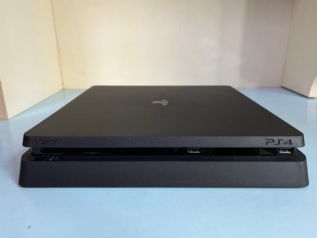 PS4 Slim 500GB CUH-2006A, Video Gaming, Video Game Consoles ...