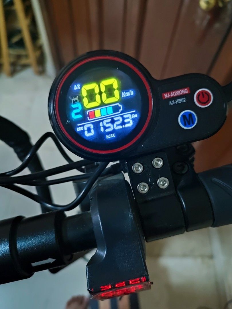 RAZE VOLTAIRE V2 Dual motor ELECTRIC SCOOTER, Sports Equipment, Sports ...