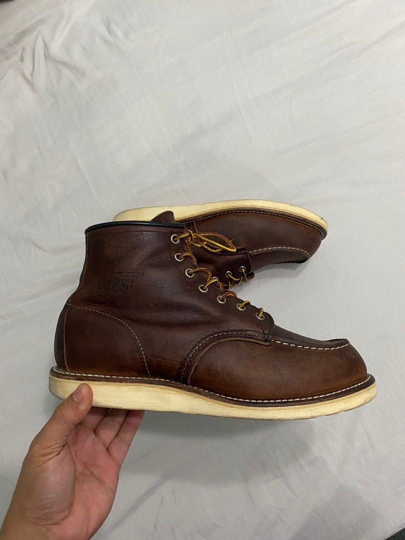 Red Wing 8138 Moc Toe Boots US 9D, Luxury, Sneakers & Footwear on Carousell