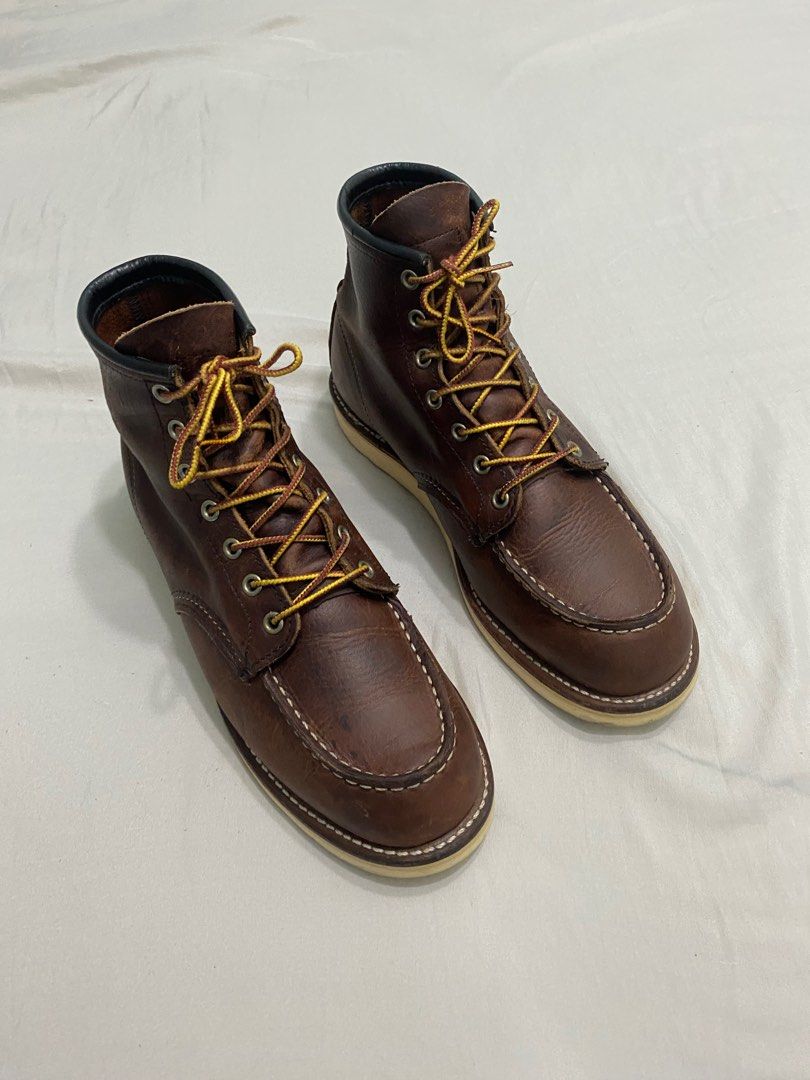 Red Wing 8138 Moc Toe Boots US 9D, Luxury, Sneakers & Footwear on Carousell
