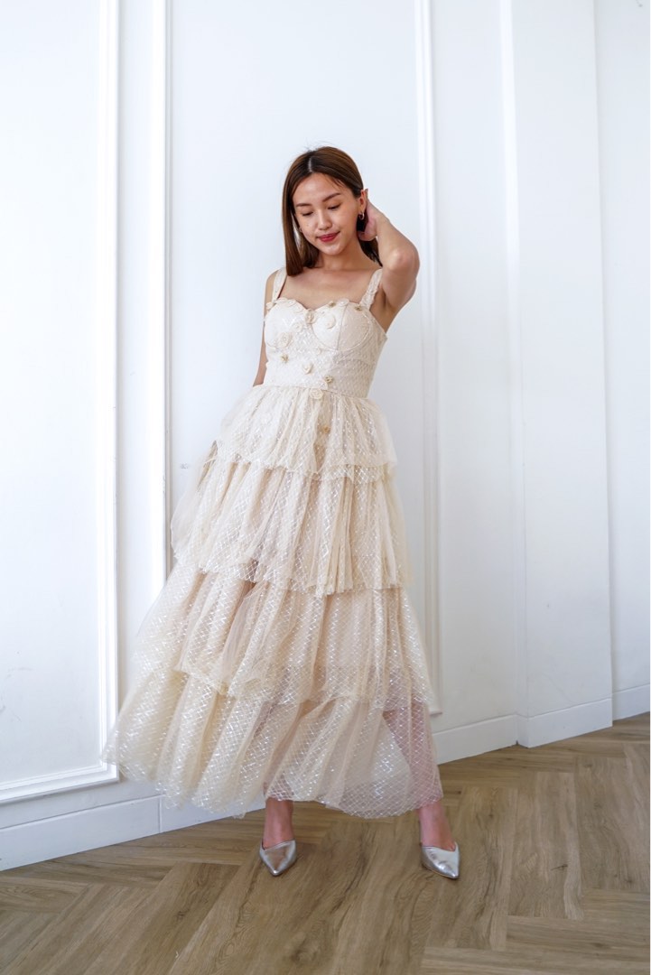 [rent] dress prewed kondangan cream | not touch up atelier online julie ...