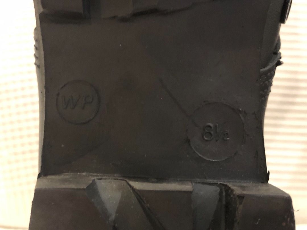 SAF Army WP (Wellco Peruana) military boots - Size 8.5 Military ...