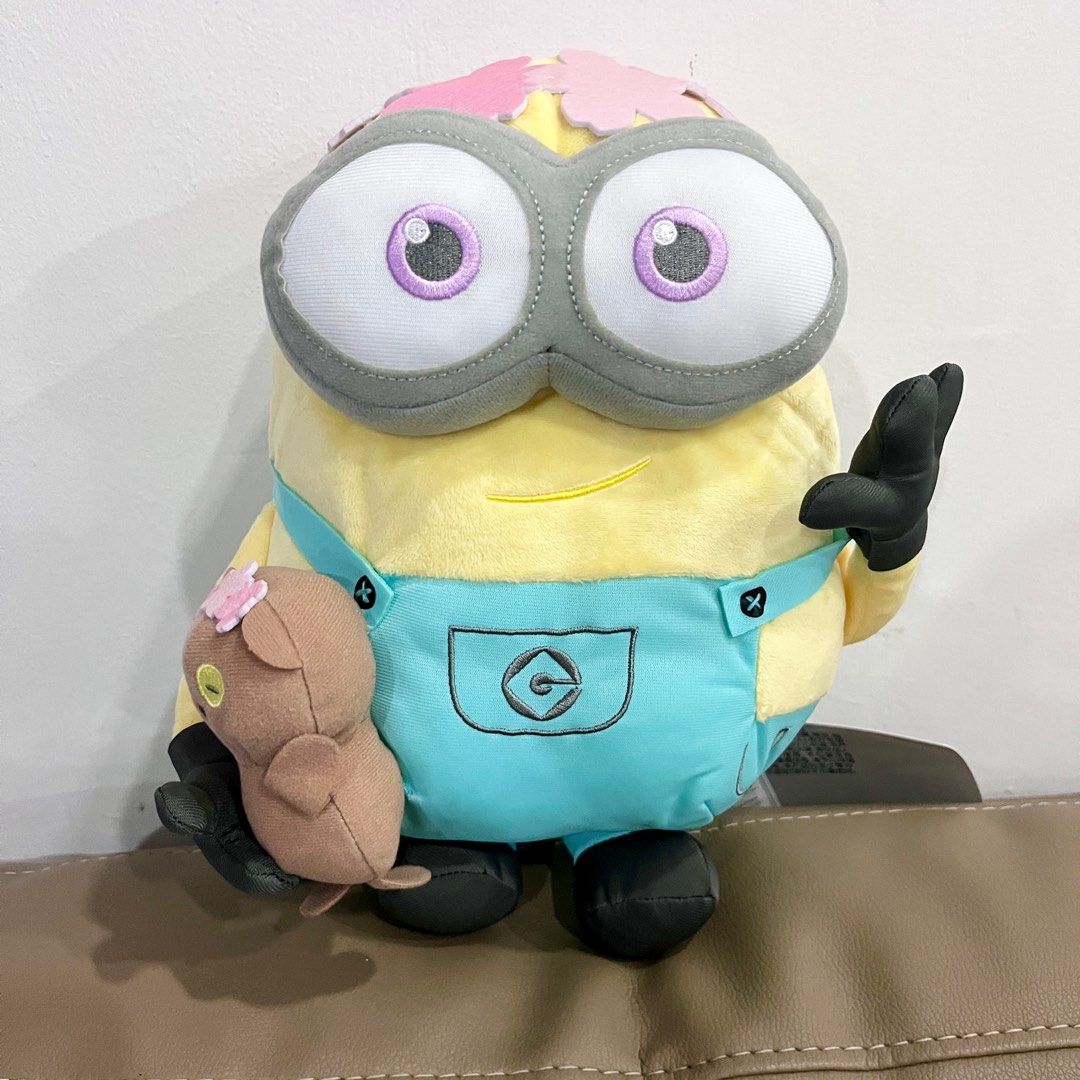 Sakura Minion Tim Bob Stuart Pink Banana Sleeping pajamas Despicable Me ...