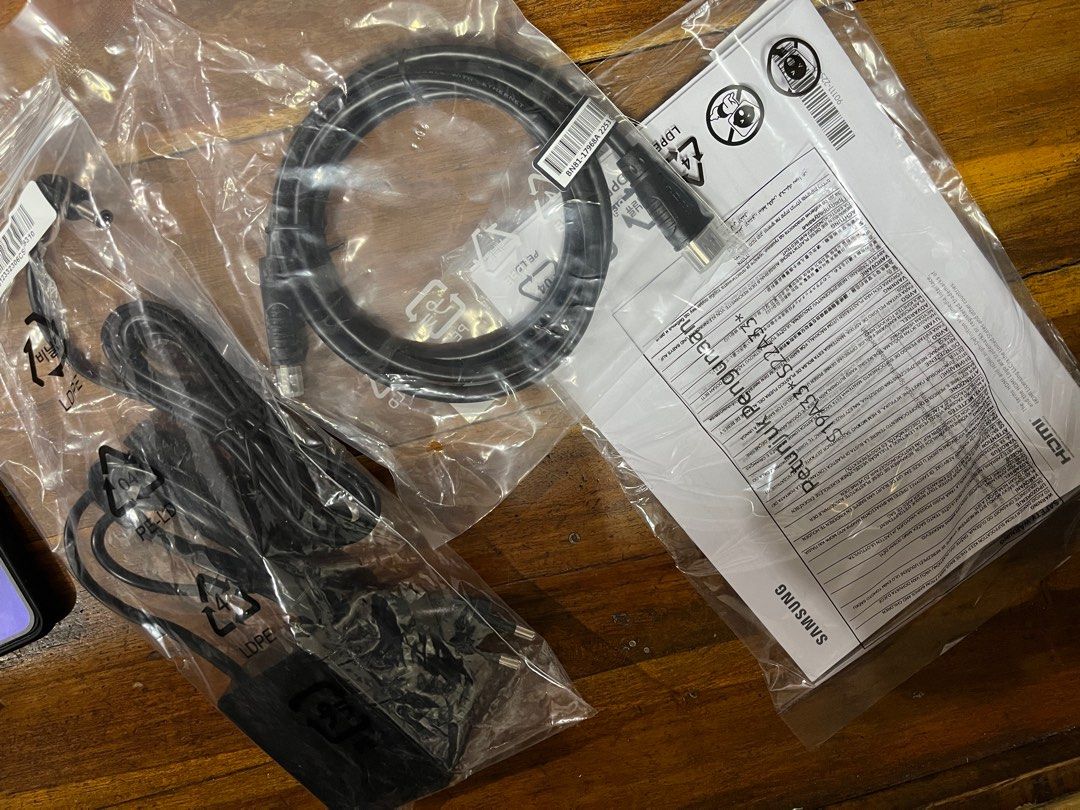 Samsung layar monitor 19inch, Elektronik, Komputer, Desktop di Carousell