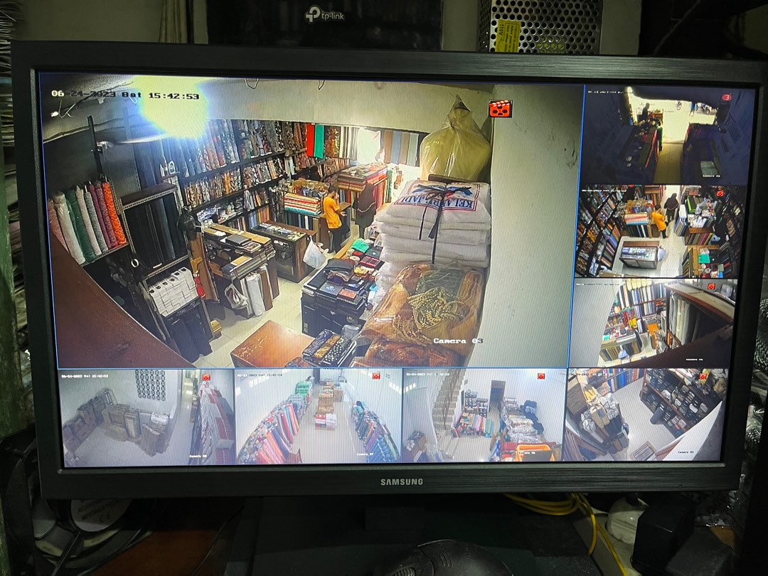Samsung layar monitor 19inch, Elektronik, Komputer, Desktop di Carousell