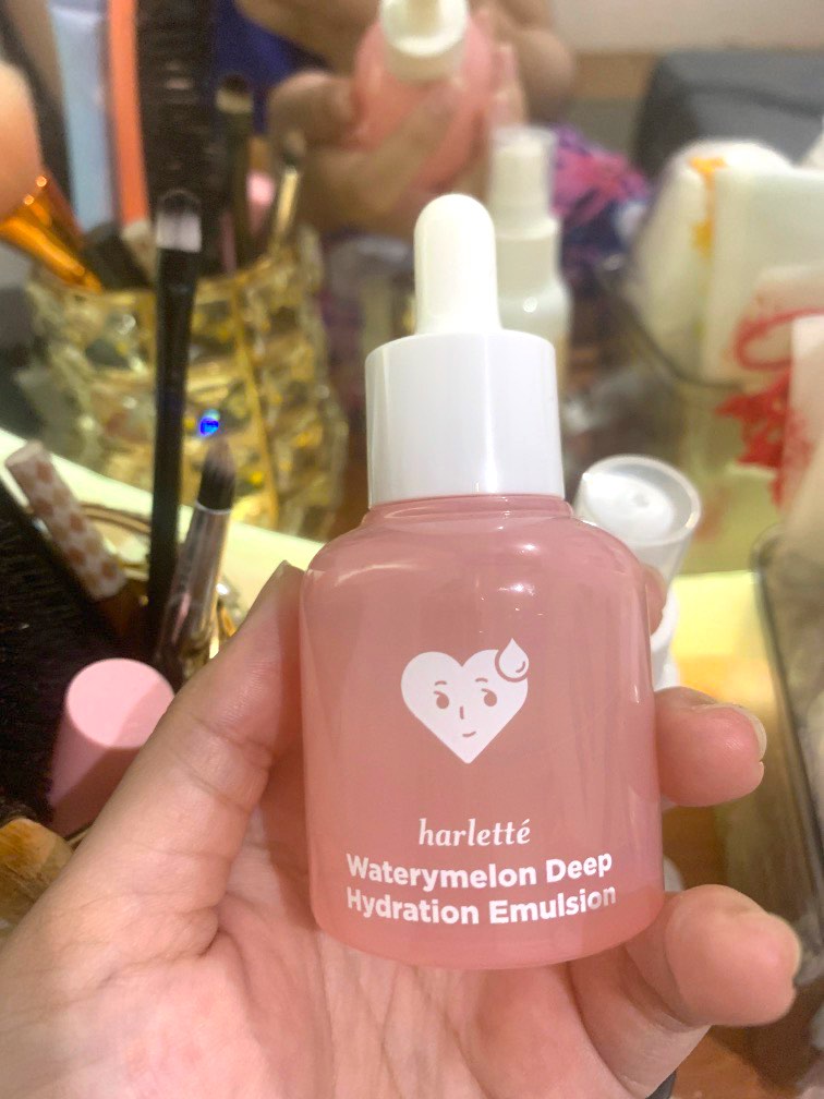 Serum Harlette Watermelon Hydration, Kesehatan & Kecantikan, Kulit ...