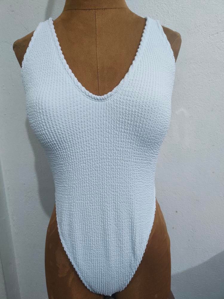 Sewlocal Van fullpiece, Women's Fashion, Swimwear, Bikinis & Swimsuits ...