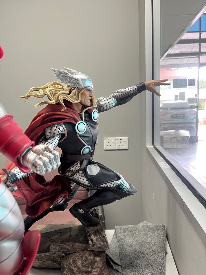 Sideshow Modern Thor Age Pf 1/4 Scale Statue, Hobbies & Toys ...