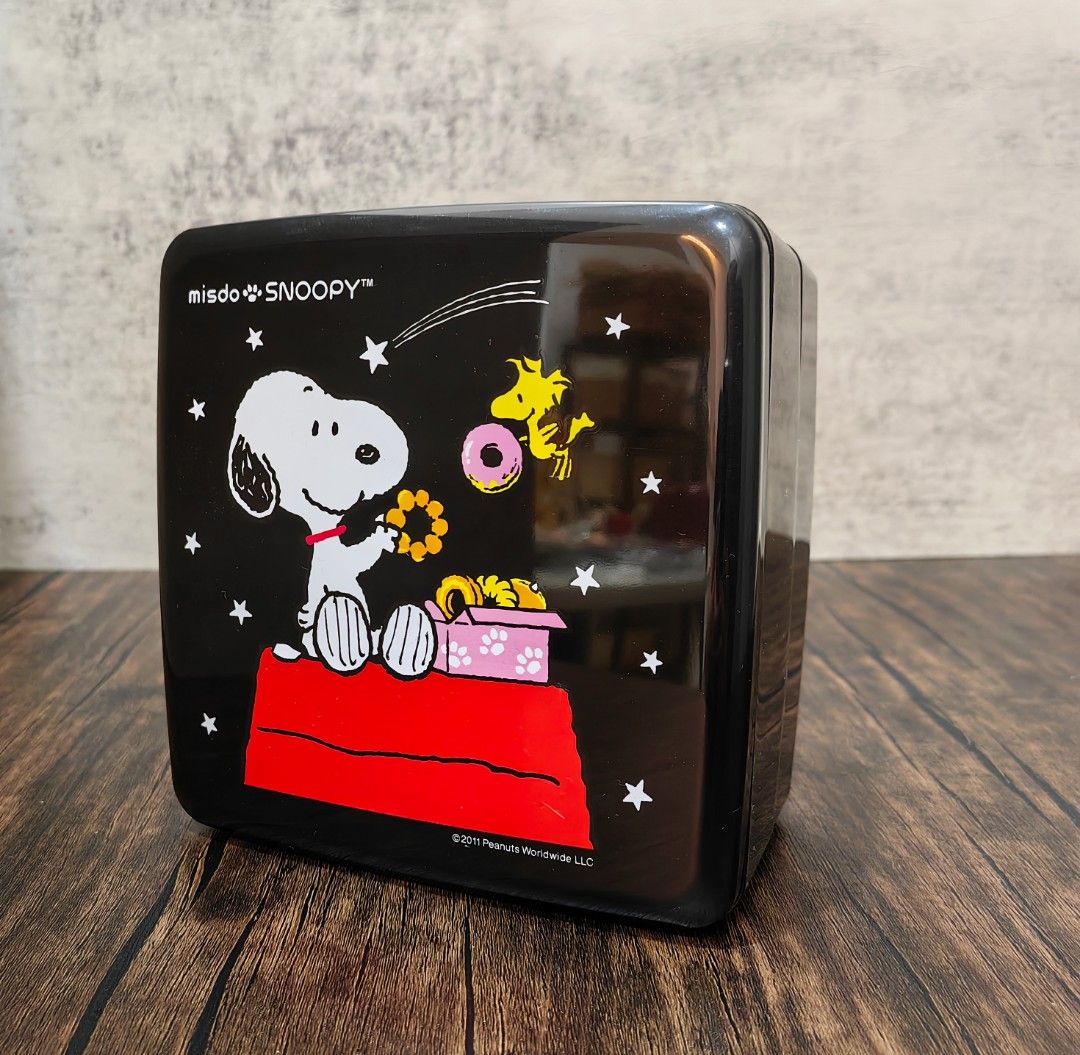Snoopy misdo container, Furniture & Home Living, Kitchenware ...