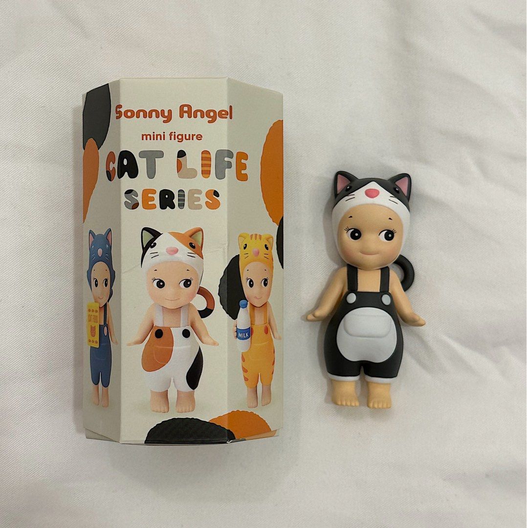 Sonny Angel Cat Life Series Tuxedo, Hobbies & Toys, Toys & Games on ...