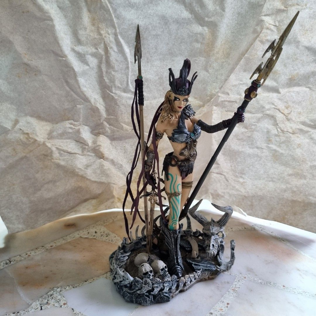 Spawn Tiffany the Amazon Series Figurine, Hobbies & Toys, Memorabilia ...