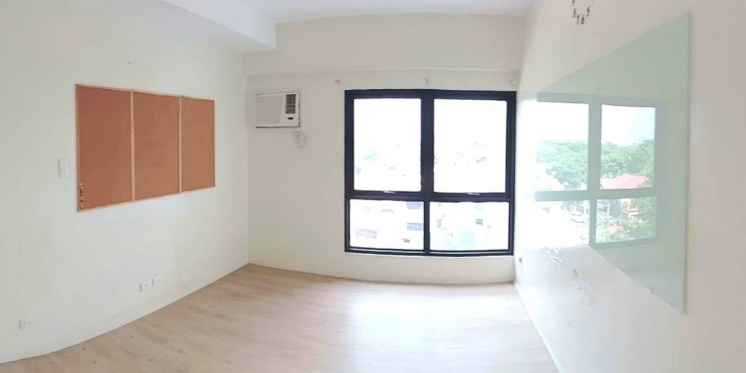 Strategic Small Office Home Office (SOHO) Unit for Rent - Vinia ...