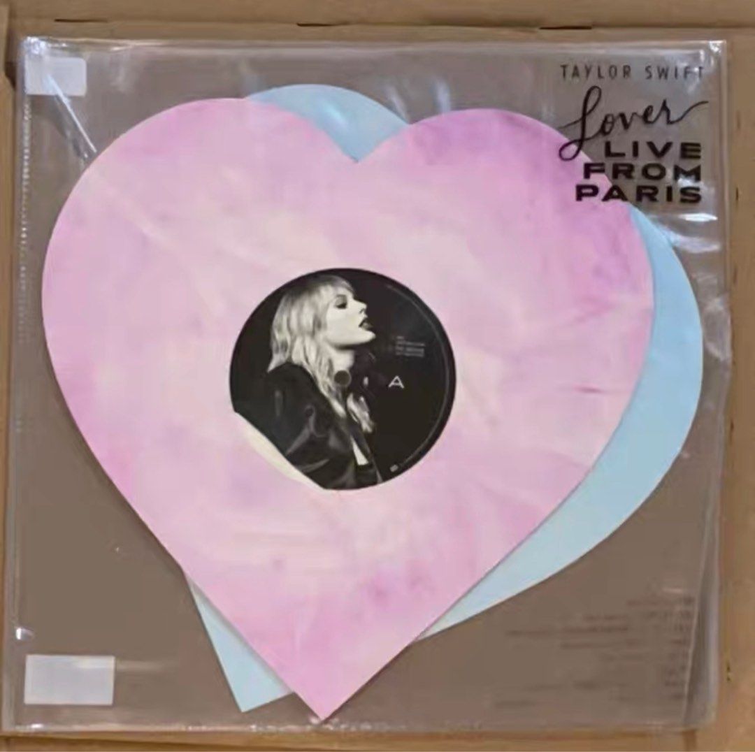 TAYLOR SWIFT - LOVER LIMITED EDITION PINK & BLUE COLORED HEART SHAPED ...