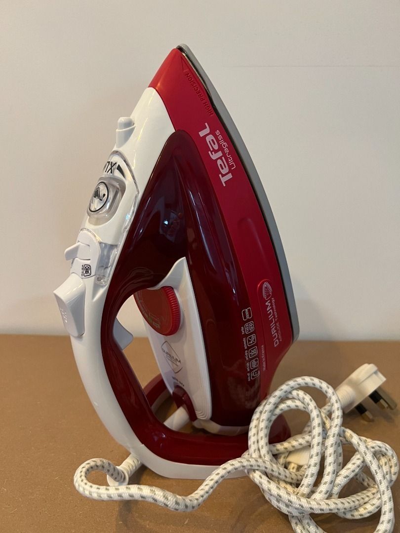Tefal Ultragliss Iron, TV & Home Appliances, Irons & Steamers on Carousell