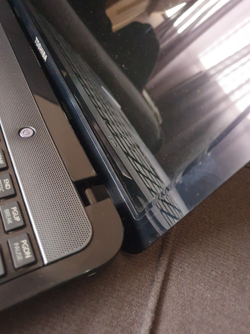 Toshiba Satellite S855, Computers & Tech, Laptops & Notebooks on Carousell