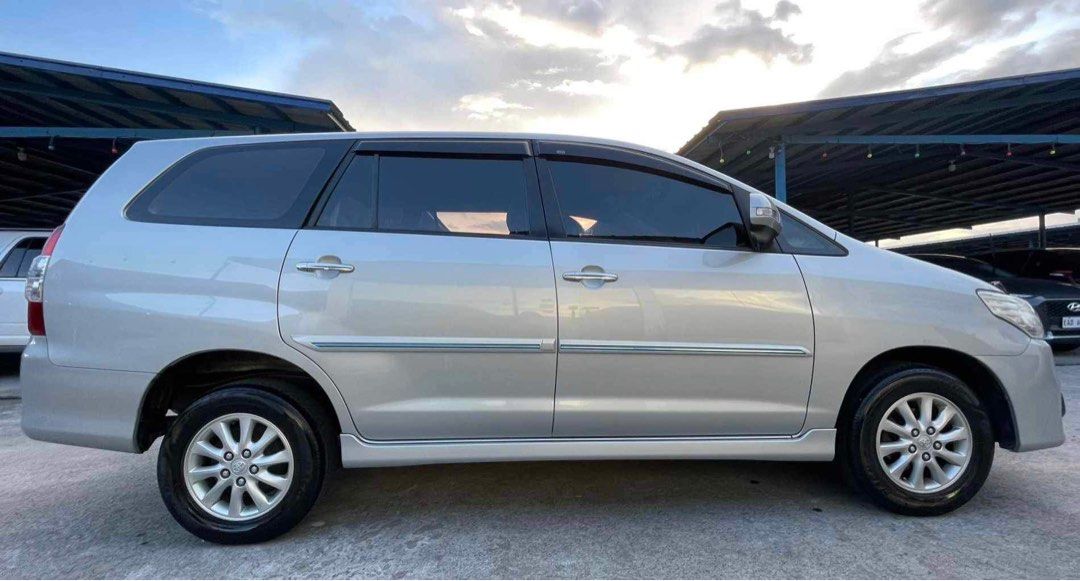 Very Fresh Toyota Innova G 2.5L Diesel AT 1st Own All Orig Must See ...