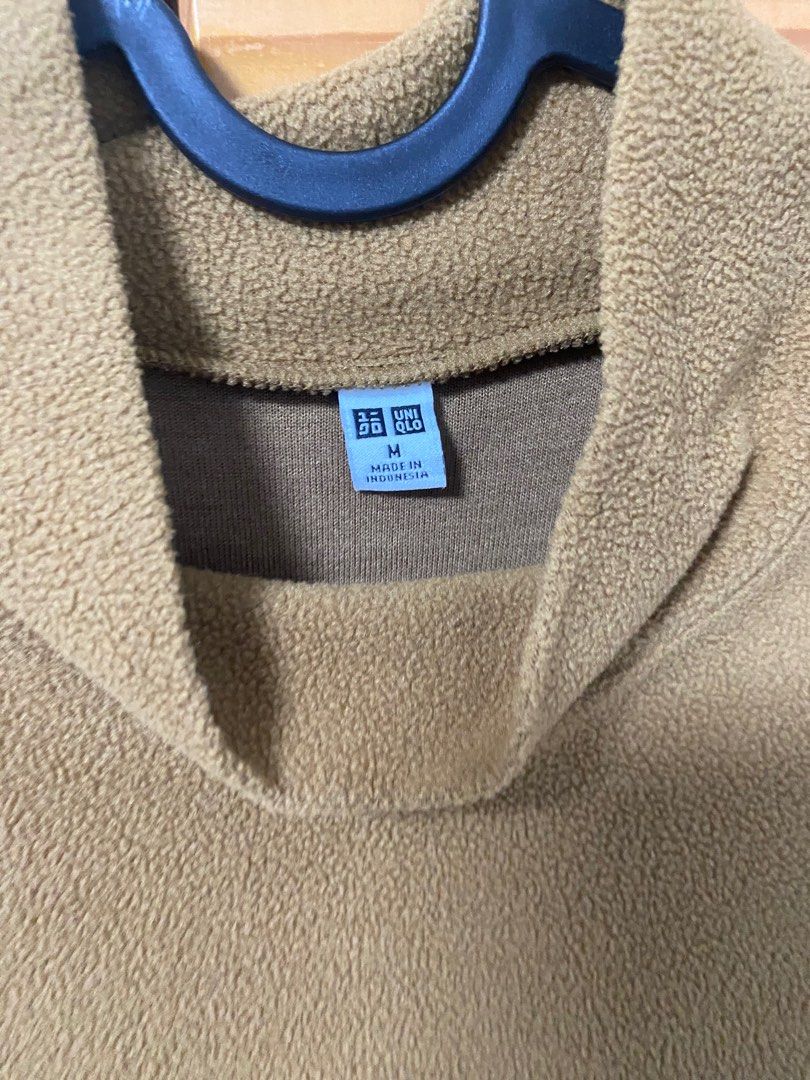 Uniqlo Sweater, Women's Fashion, Tops, Longsleeves on Carousell