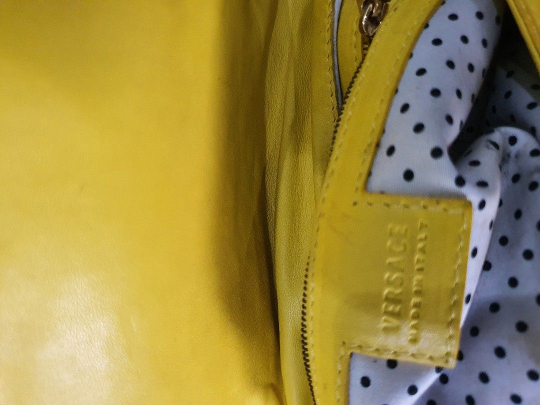 Versace snake skin, Barang Mewah, Tas & Dompet di Carousell