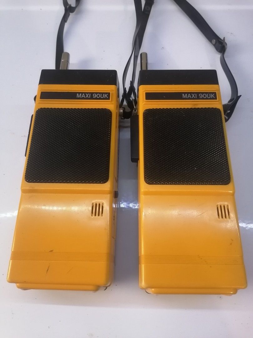 Vintage Maxi 90 Portable CB, Hobbies & Toys, Memorabilia & Collectibles ...