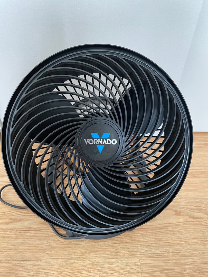 Vornado 723B large air circulator, Furniture & Home Living, Lighting ...