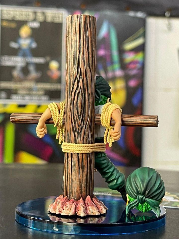 YZ Studio - WCF East Blue Saga Series 02 - Roronoa Zoro, Hobbies & Toys ...