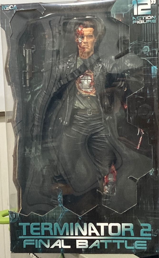 100% 正版 Neca 12” Terminator 2 T-800 Final Battle version 未來戰士 12吋戰損版, 興趣及遊戲, 玩具 & 遊戲類 - Carousell
