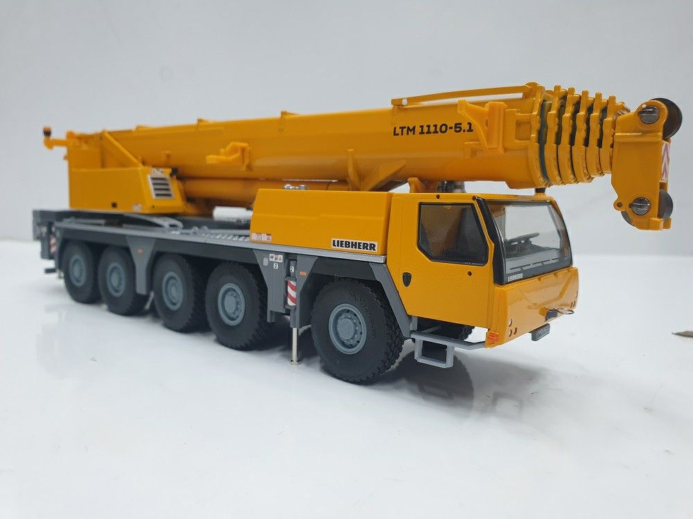 1:50 LIEBHERR LTM1110-5.1 MOBILE CRANE, Hobbies & Toys, Toys & Games on ...