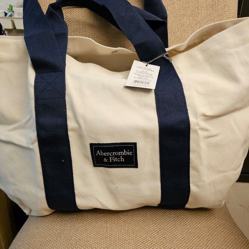 Abercrombie & Fitch Grand Tote Bag (LIMITED EDITION), Women's Fashion ...
