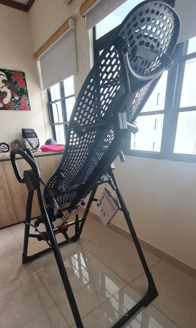 Aibi teeter Hang Ups, Sports Equipment, Exercise & Fitness, Toning ...