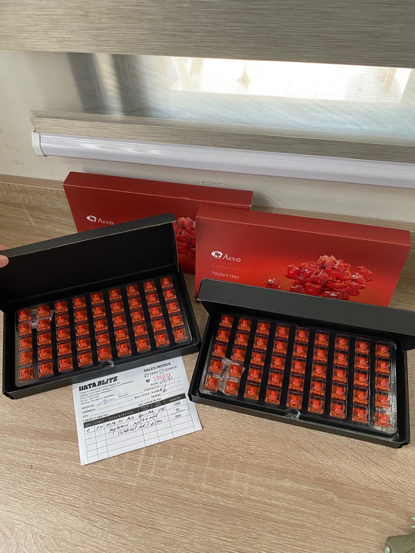 Akko Red Switches bundle on Carousell