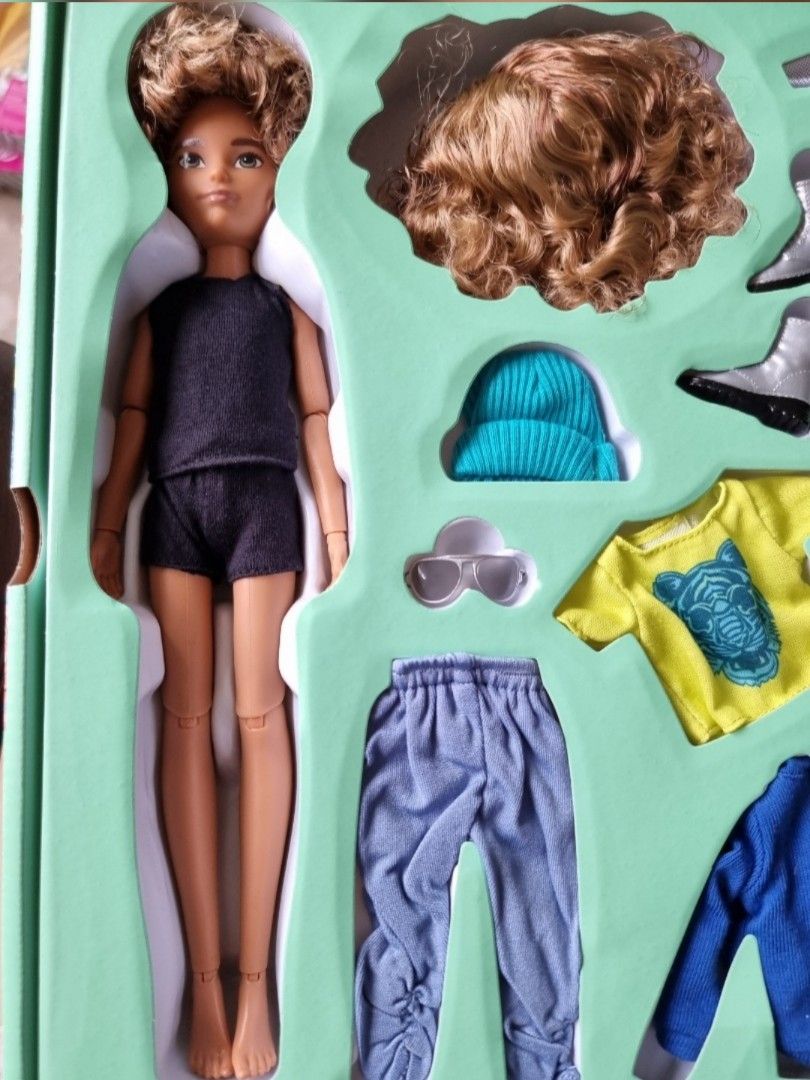 Barbie Creatable world dolls, Hobbies & Toys, Toys & Games on Carousell