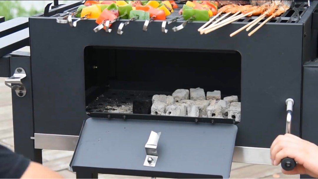 BBQ pit - charcoal, TV & Home Appliances, Kitchen Appliances, BBQ ...