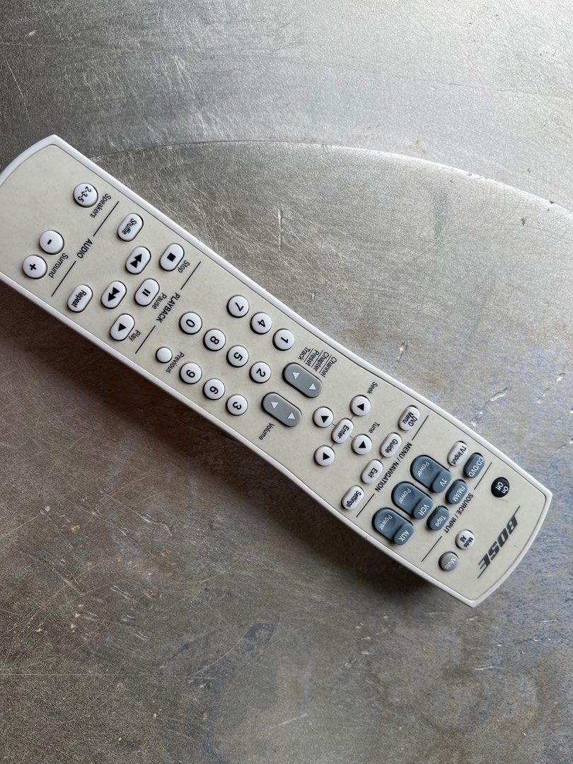 Bose AV28 Media Center with Speakers and Woofers, TV & Home Appliances ...