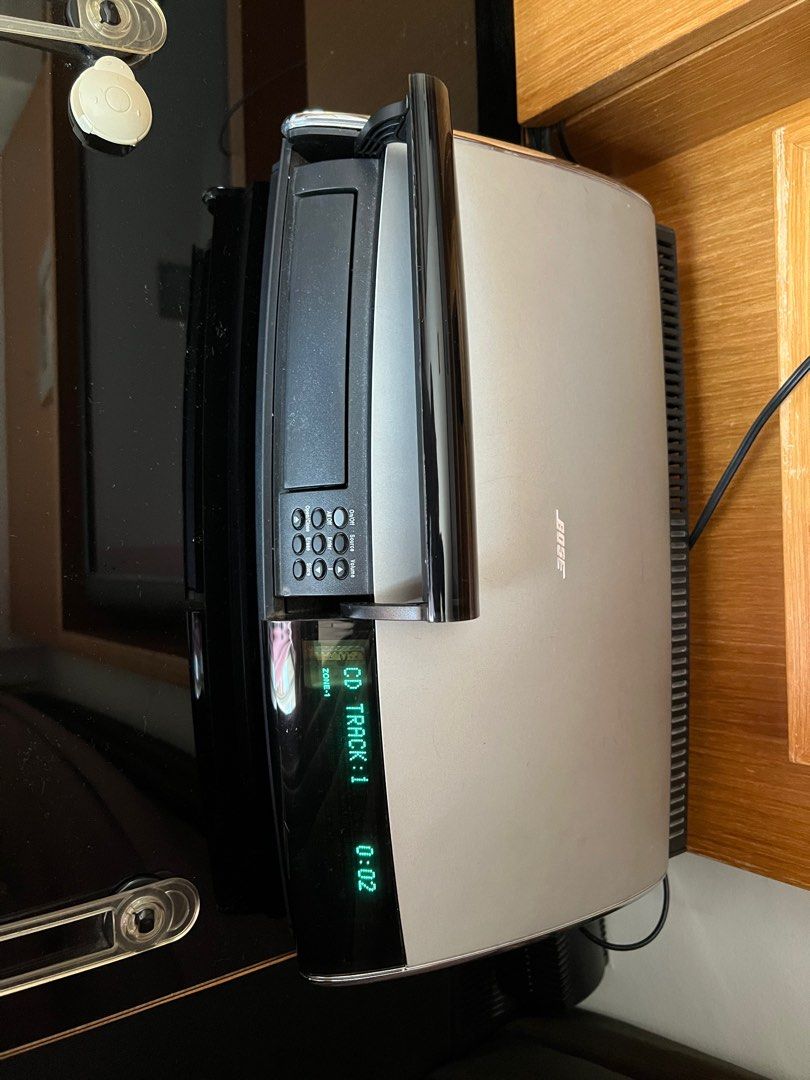 Bose AV28 Media Center with Speakers and Woofers, TV & Home Appliances ...