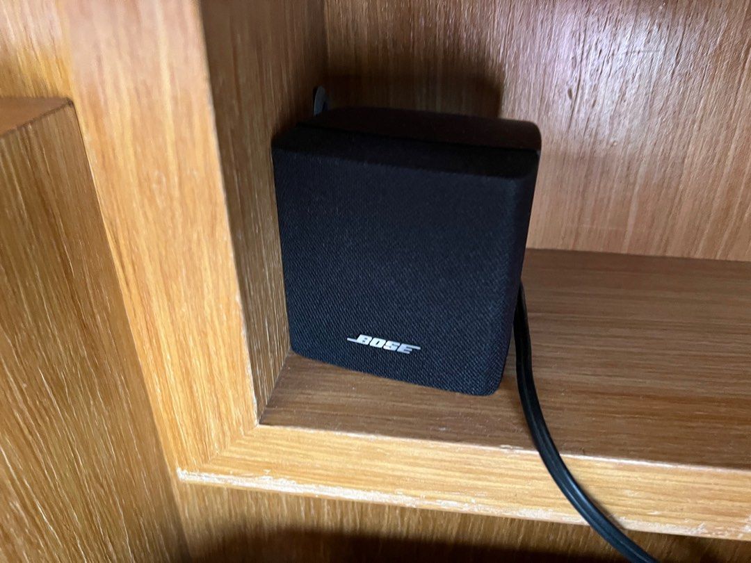 Bose AV28 Media Center with Speakers and Woofers, TV & Home Appliances ...