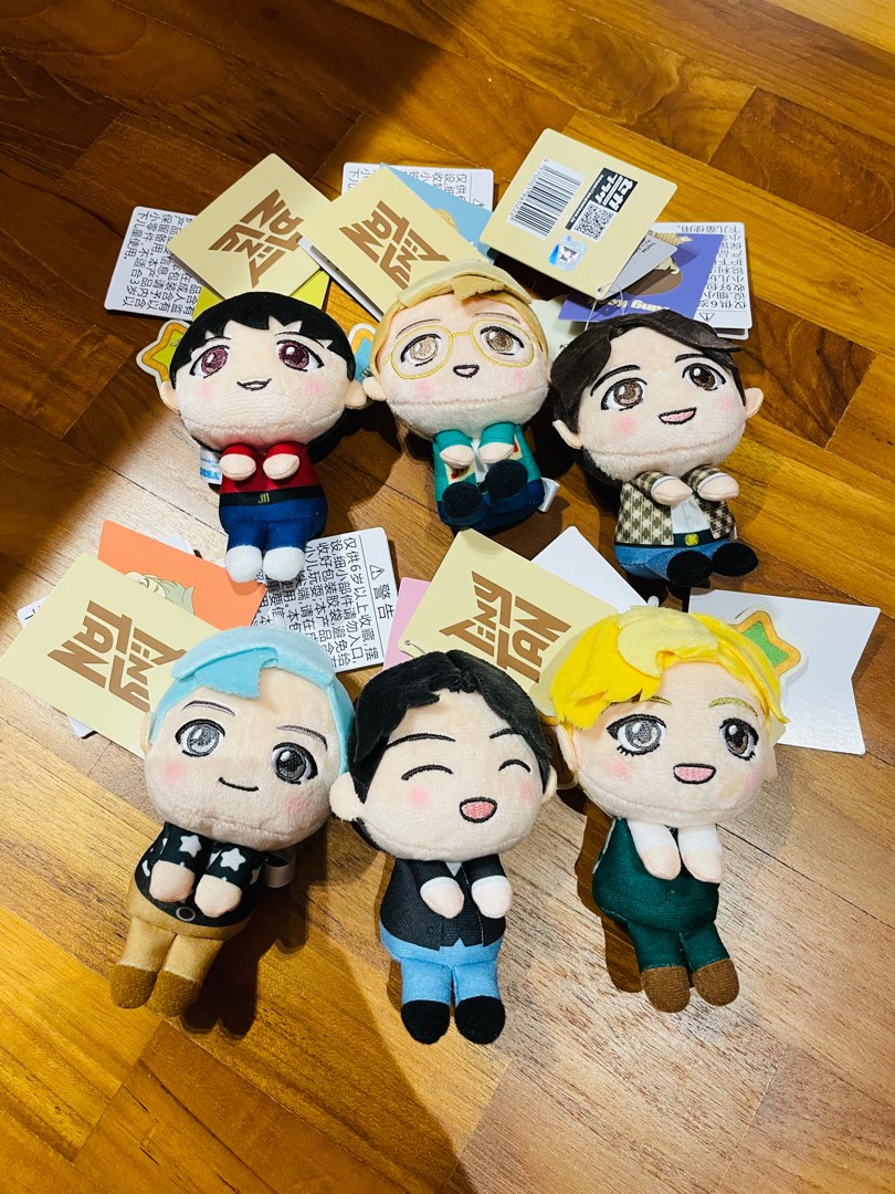 BTS Tiny Tan Dynamite authentic plush keychain (j-hope, jimin, jung kook, RM, suga, V), Hobbies ...