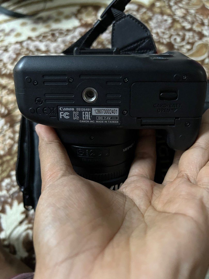 Canon EOS1200D, Mobile Phones & Gadgets, Other Gadgets on Carousell