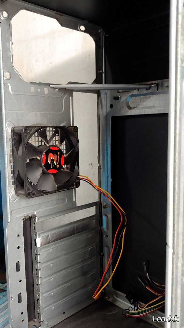 Case: Neutron Fit on Carousell