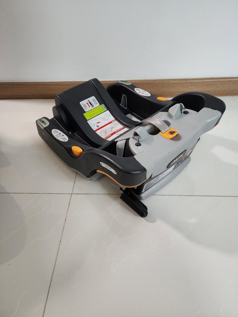 Chicco bravo keyfit 30, Babies & Kids, Going Out, Car Seats on Carousell