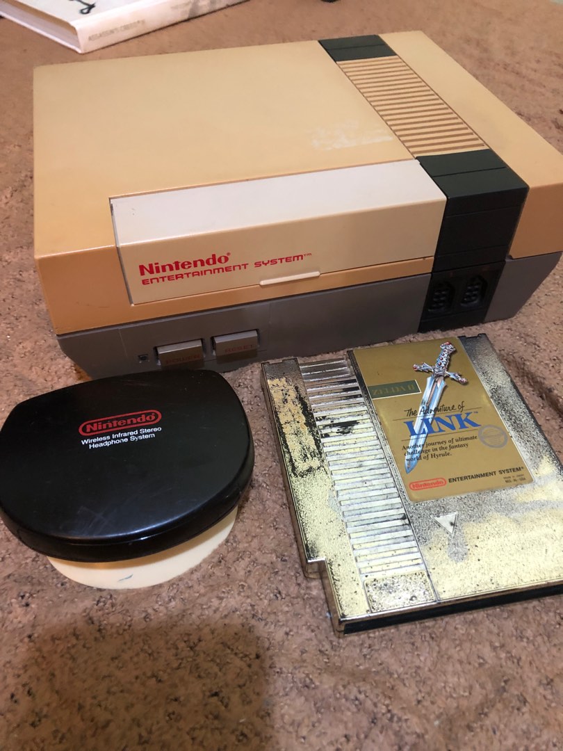 Classic NES unit lot set with LOZ2 and wireless headphone system, Video ...