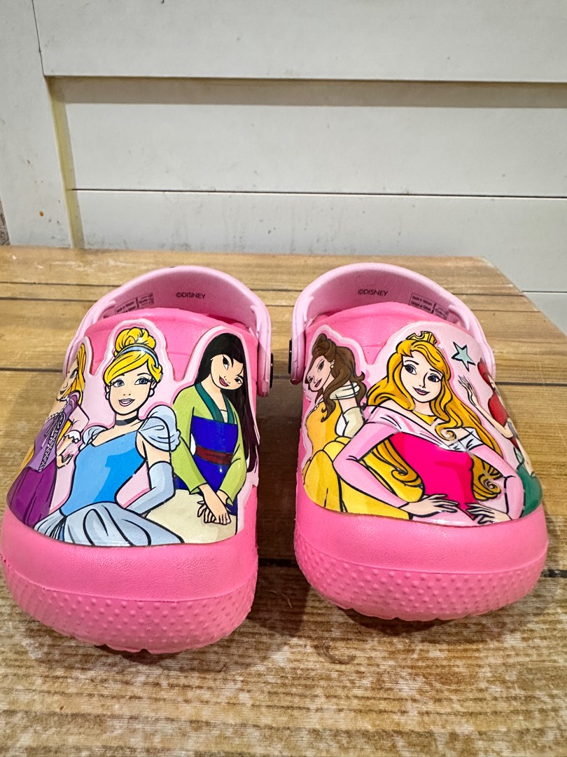 Crocs Kids (Anak perempuan) disney princess Original, Bayi & Anak, Baju ...