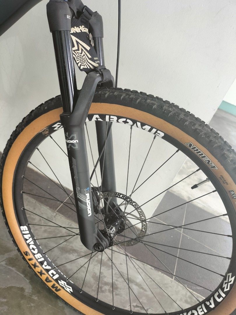 Da Bomb Sentinel 29er boost Enduro hardtail, Sports Equipment, Bicycles ...