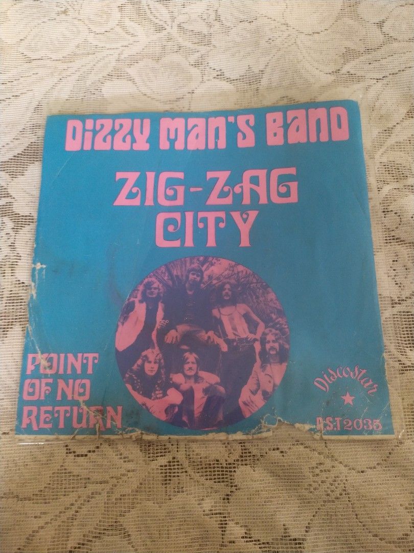 Dizzy Man's Band - Zig-Zag City (7" single) VINYL PLAKA, Hobbies & Toys, Music & Media, Vinyls ...