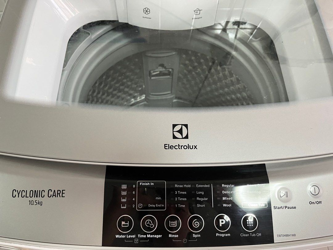 Electrolux washing machine 10.5kg load (top cover), TV & Home Appliances, Washing Machines and ...