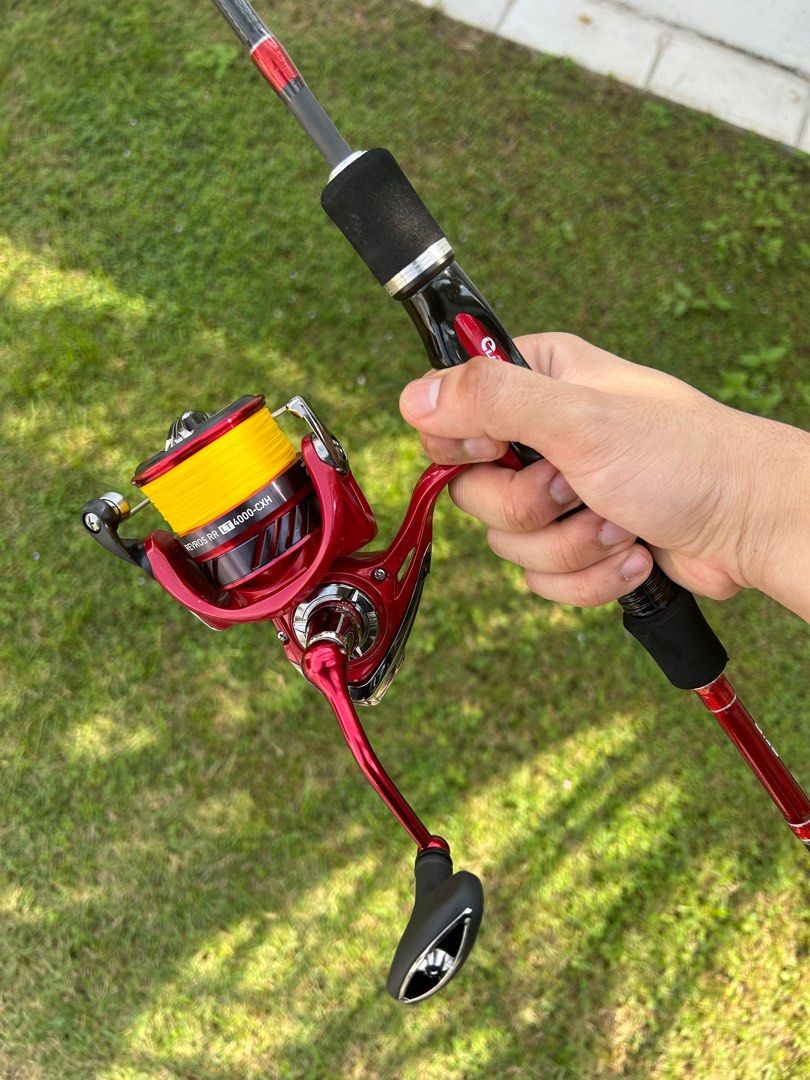 Eupro Red Hunter Fishing Rod + Daiwa Revros RR Fishing Reel (Free Tenya ...