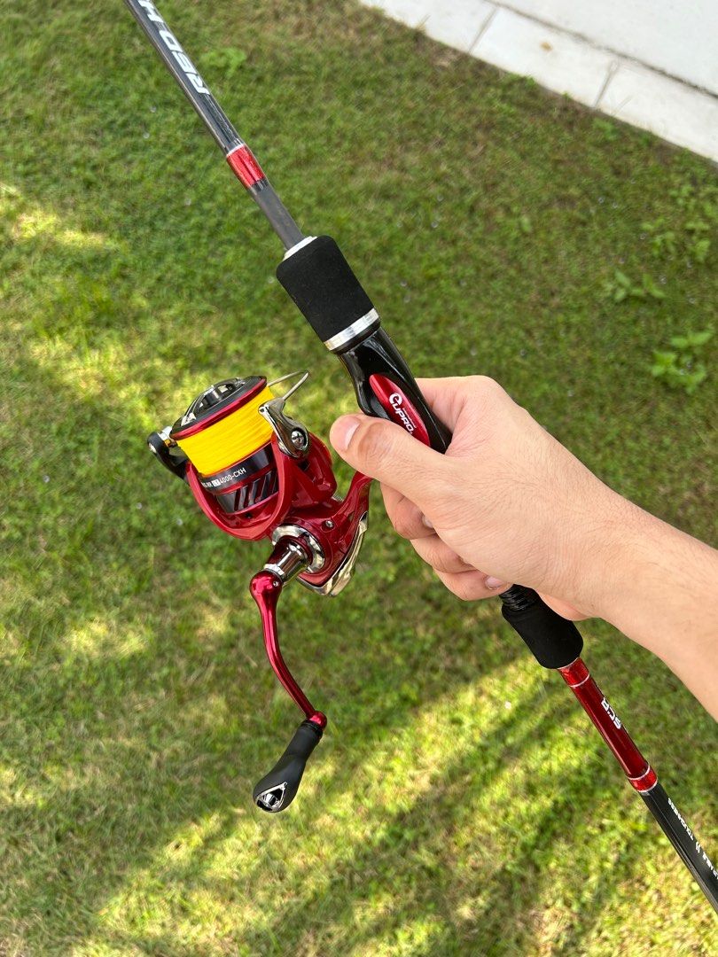Eupro Red Hunter Fishing Rod + Daiwa Revros RR Fishing Reel (Free Tenya ...