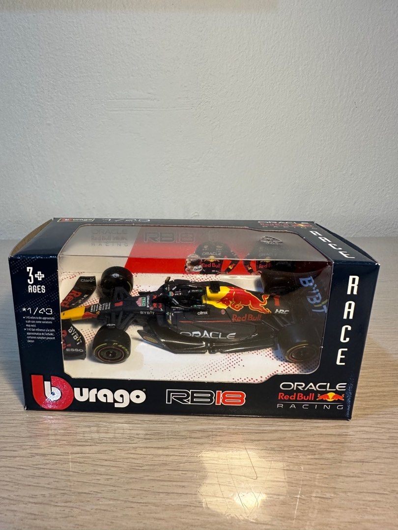 F1 Diecast Bburago Red Bull Racing RB18 2022 F1 World Champion Max ...