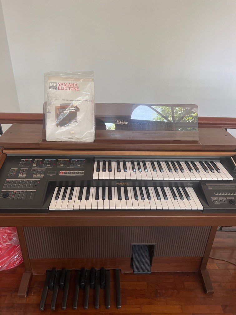 FREE Yamaha Electone, Hobbies & Toys, Music & Media, Musical ...